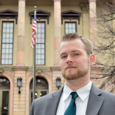 Carter Walker - Journalist Profile - Intelligent Relations