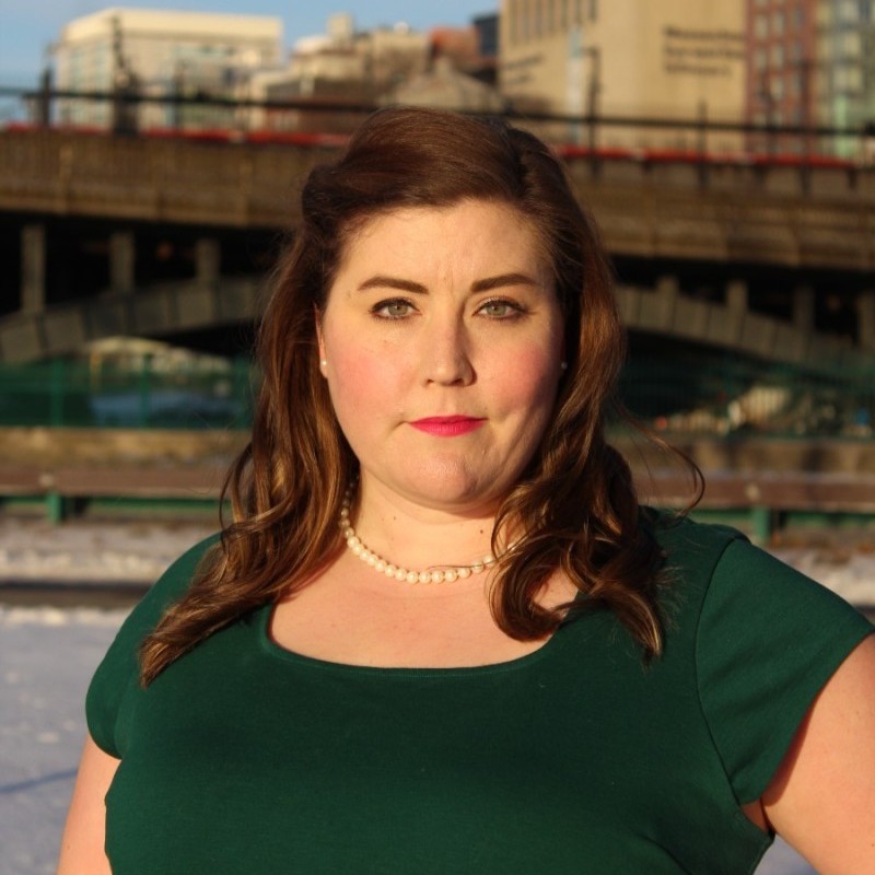 Catherine Carlock - Journalist Profile - Intelligent Relations