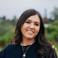 Victoria Moore - Journalist Profile - Intelligent Relations