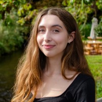 Eleanor Burleigh - Journalist Profile - Intelligent Relations