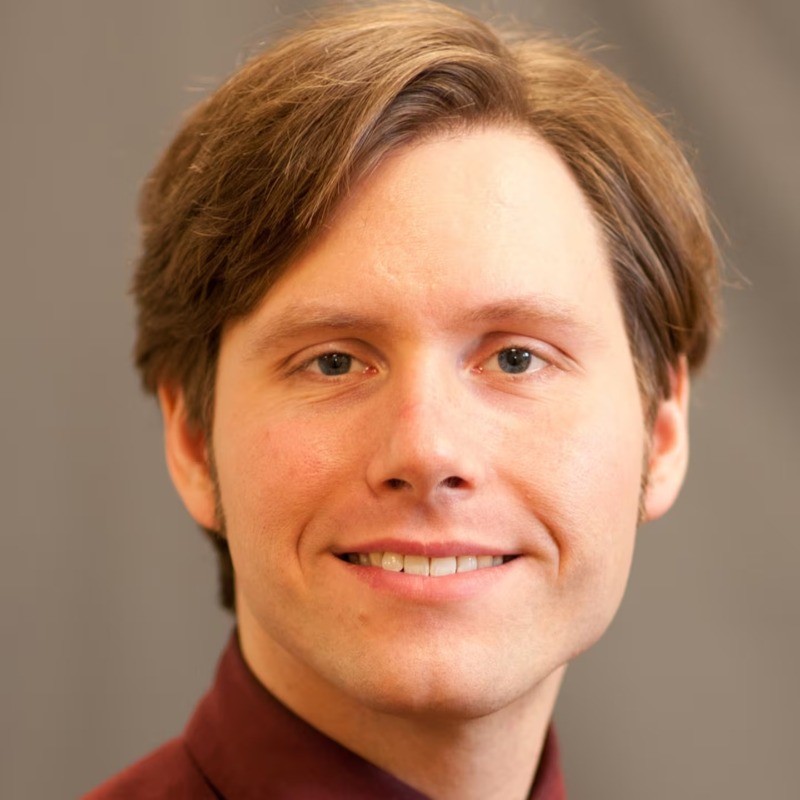 John Hilliard - Journalist Profile - Intelligent Relations