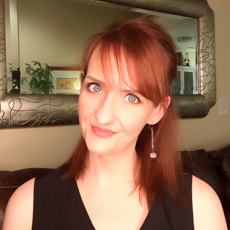 Elizabeth Stone - Journalist Profile - Intelligent Relations