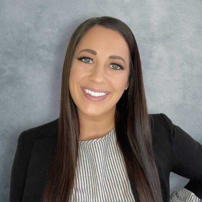 Skye Schooley - Journalist Profile - Intelligent Relations