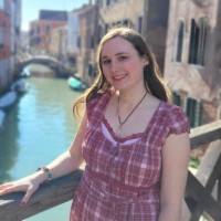 Lucy Whalen - Journalist Profile - Intelligent Relations