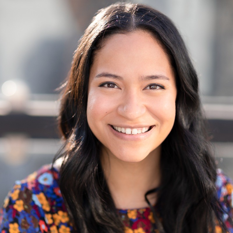 Mel Leonor Barclay - Journalist Profile - Intelligent Relations