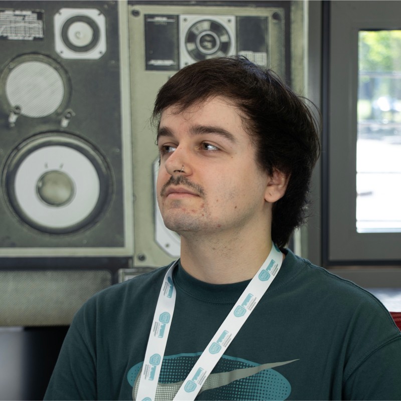 Aaron Curran - Journalist Profile - Intelligent Relations