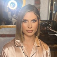 Anna Commander - Journalist Profile - Intelligent Relations