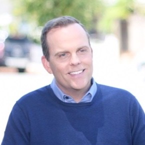 Chris Chmura - Journalist Profile - Intelligent Relations