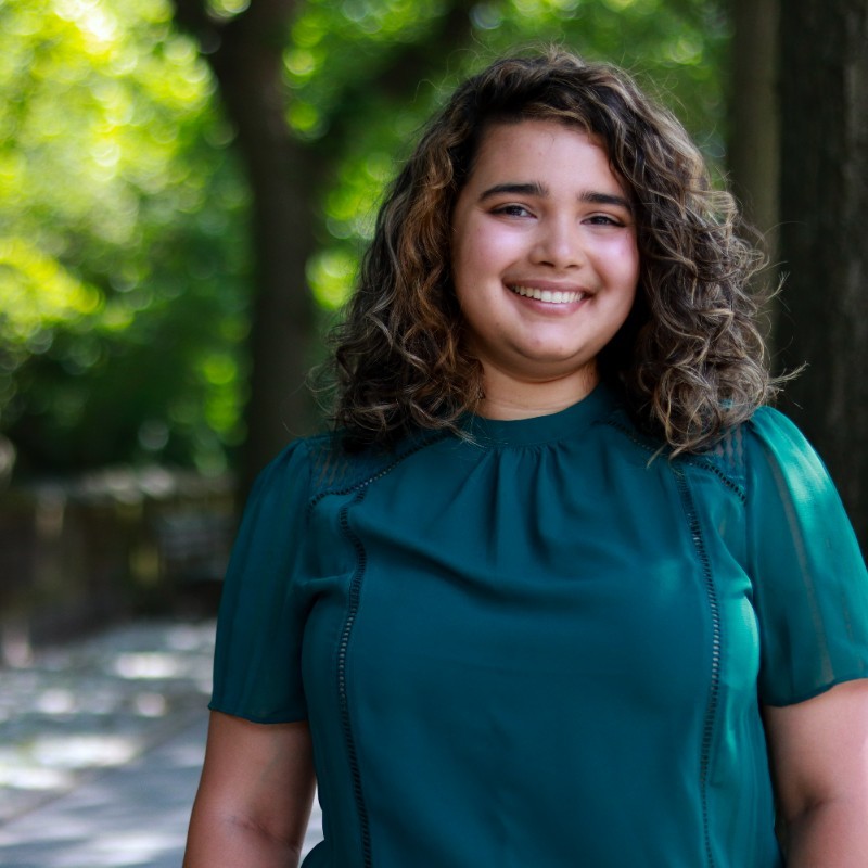 Sarah Huffman - Journalist Profile - Intelligent Relations