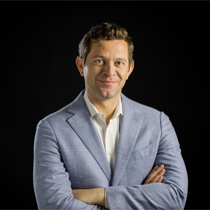 Alex Thompson - Journalist Profile - Intelligent Relations